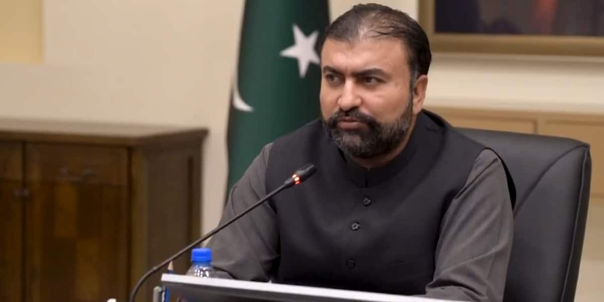 Federal Health Mnister, CM Bugti vow joint fight against polio